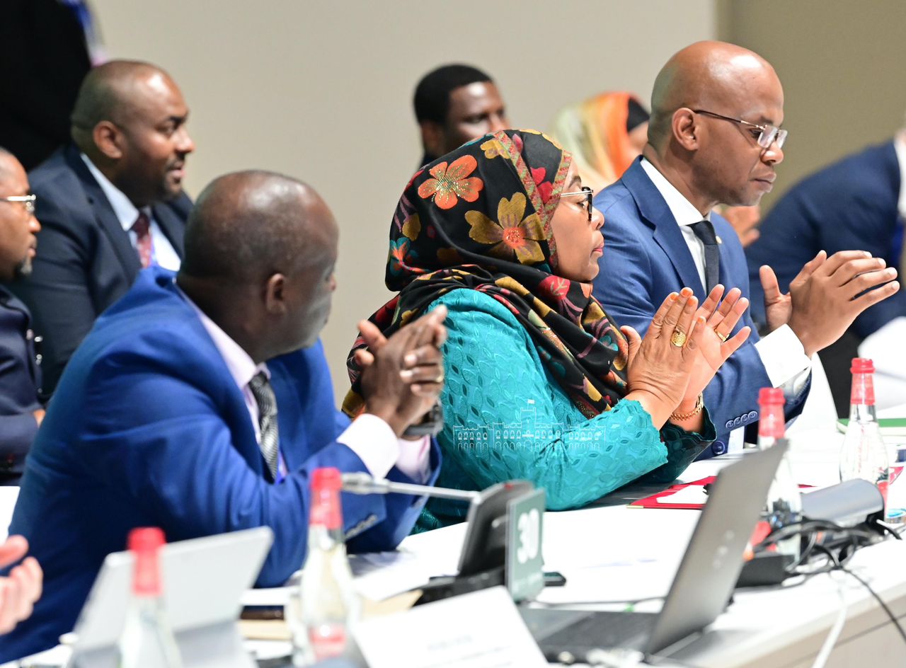 RAIS SAMIA SULUHU HASSAN AZINDUA MRADI WA NISHATI SAFI YA KUPIKIA ...