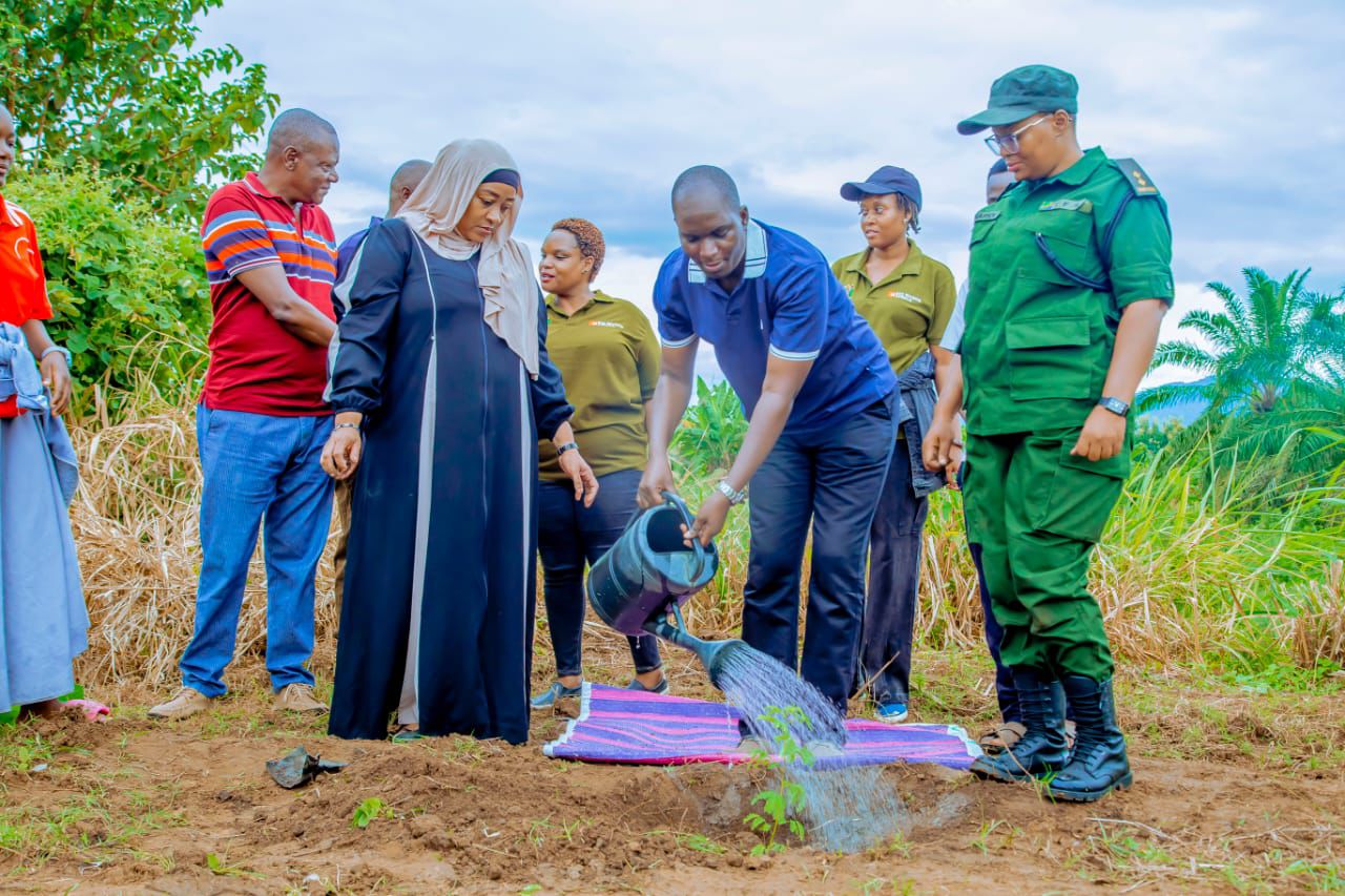Tanzania’s Tourism Minister Dr. Ashatu Kijaji Joins Tree-Planting to ...